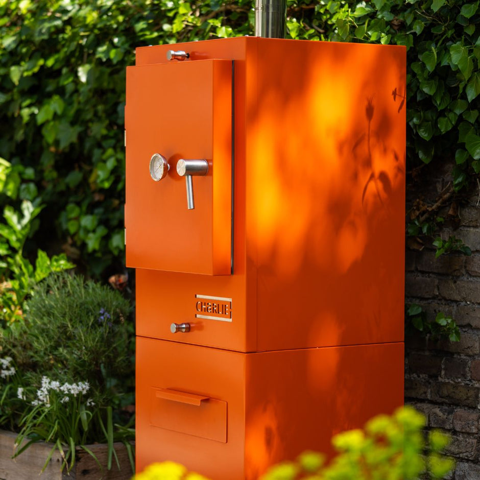 Charlie Oven | All-in-One Charcoal BBQ, Smoker & Pizza Oven