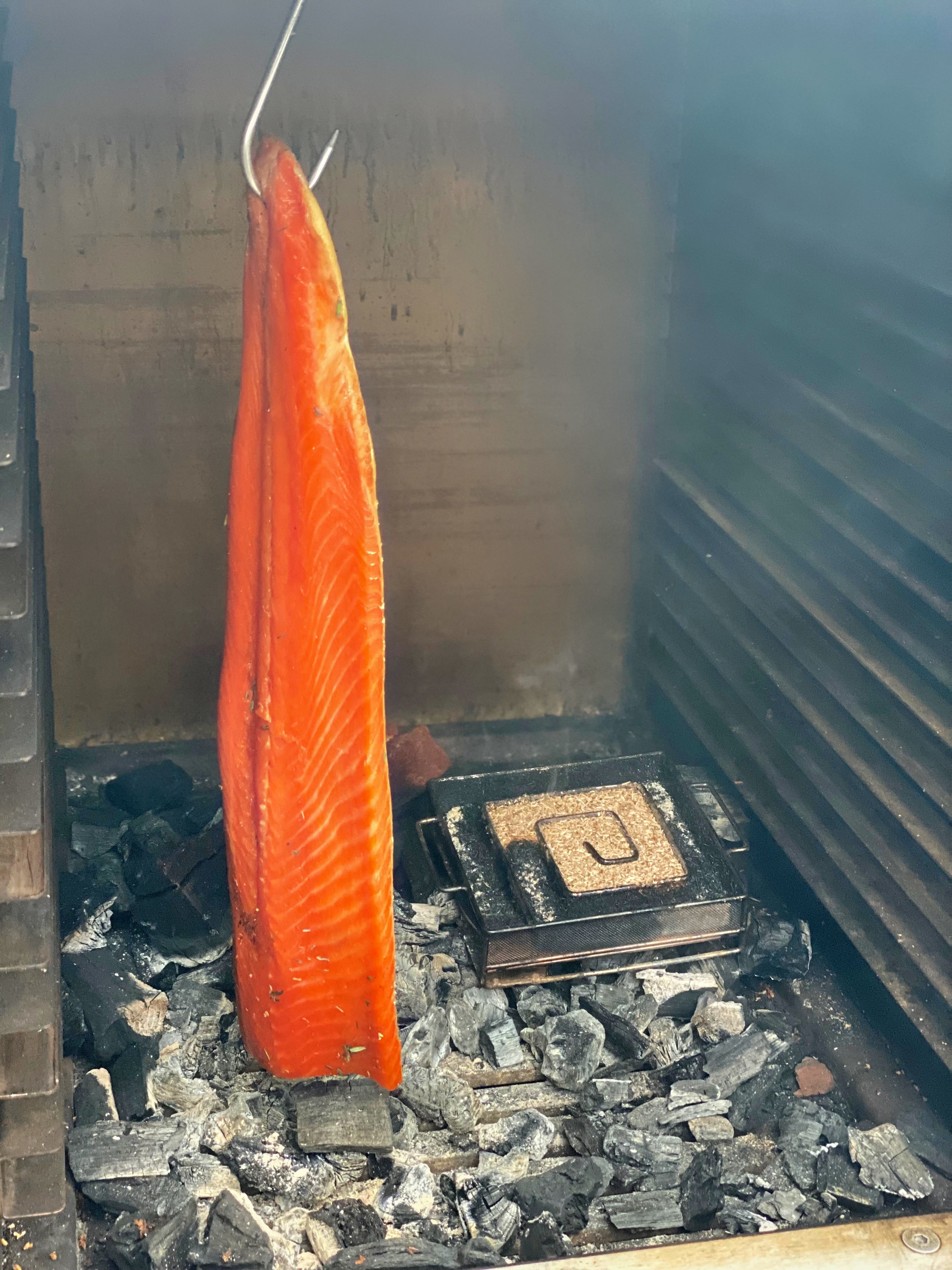 Charlie Oven | All-in-One Charcoal BBQ, Smoker & Pizza Oven